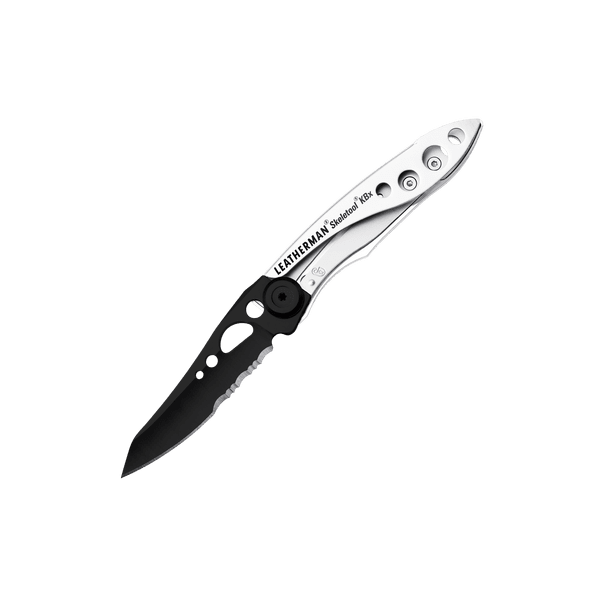 Ножи в фирменном магазине Leatherman
